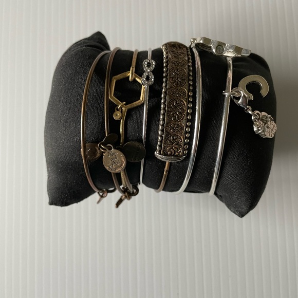 Jewelry | 7 Pieces Mix Style Bangles With Charms Expandable Bracelet ...
